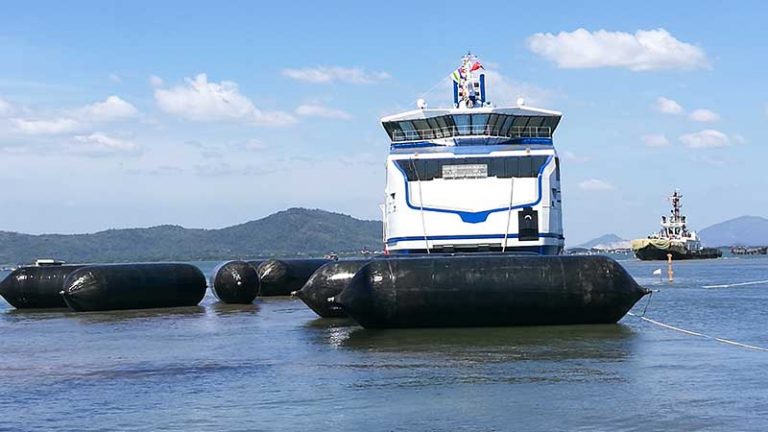 wave-piercing-catamarans-launched-with-Evergreen-ship-launching-air ... wave-piercing-catamarans-launched-with-Evergreen-ship-launching-air ...
